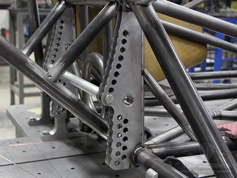 4-Link Chassis Bracket